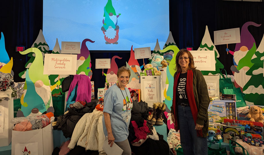 More Than 1,000 Coats, Meals and Moments of Kindness During Gift of ...
